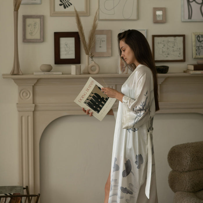 Handpainted White Silk Lotus Kimono Robe - Long | KIM+ONO – kimandono.com