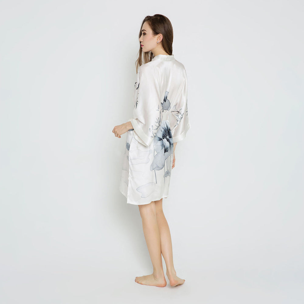 Silk Handpainted Lotus Kimono Robe, White - Short | KIM+ONO – kimandono.com