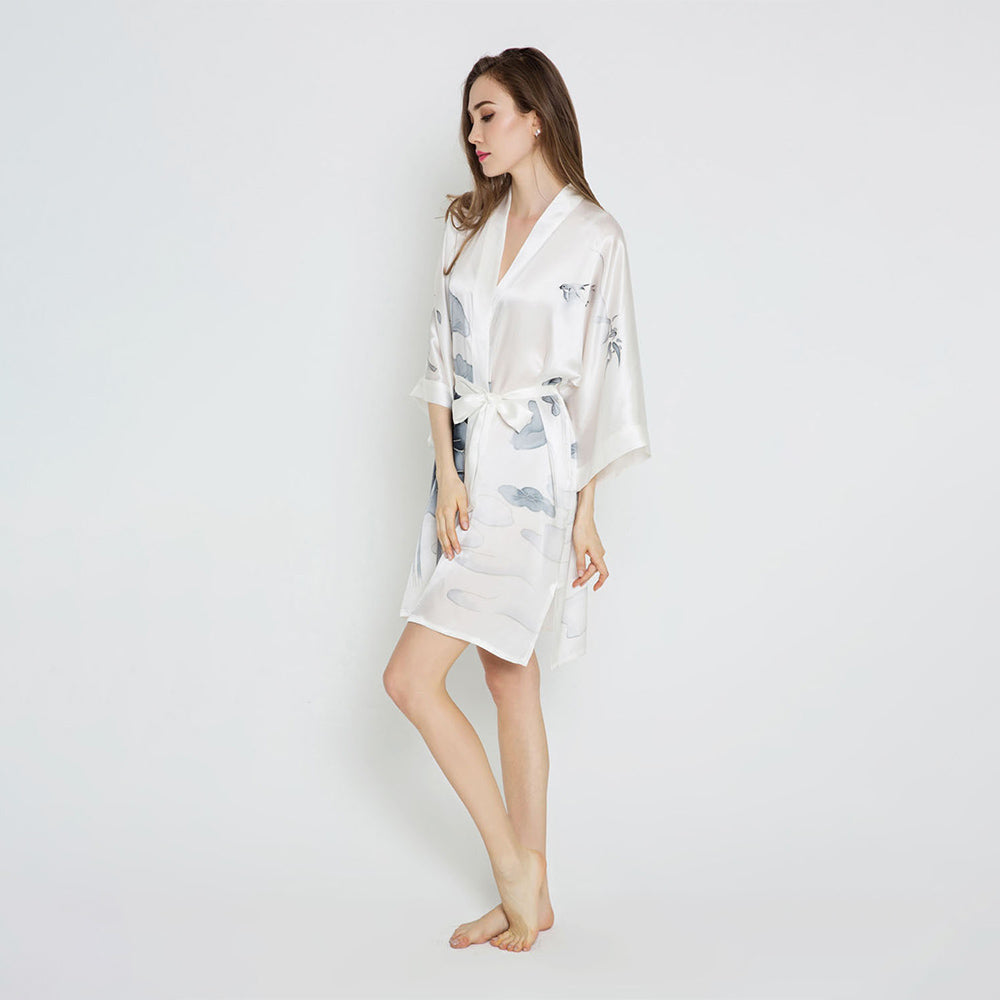 Silk Handpainted Lotus Kimono Robe, White - Short | KIM+ONO – kimandono.com