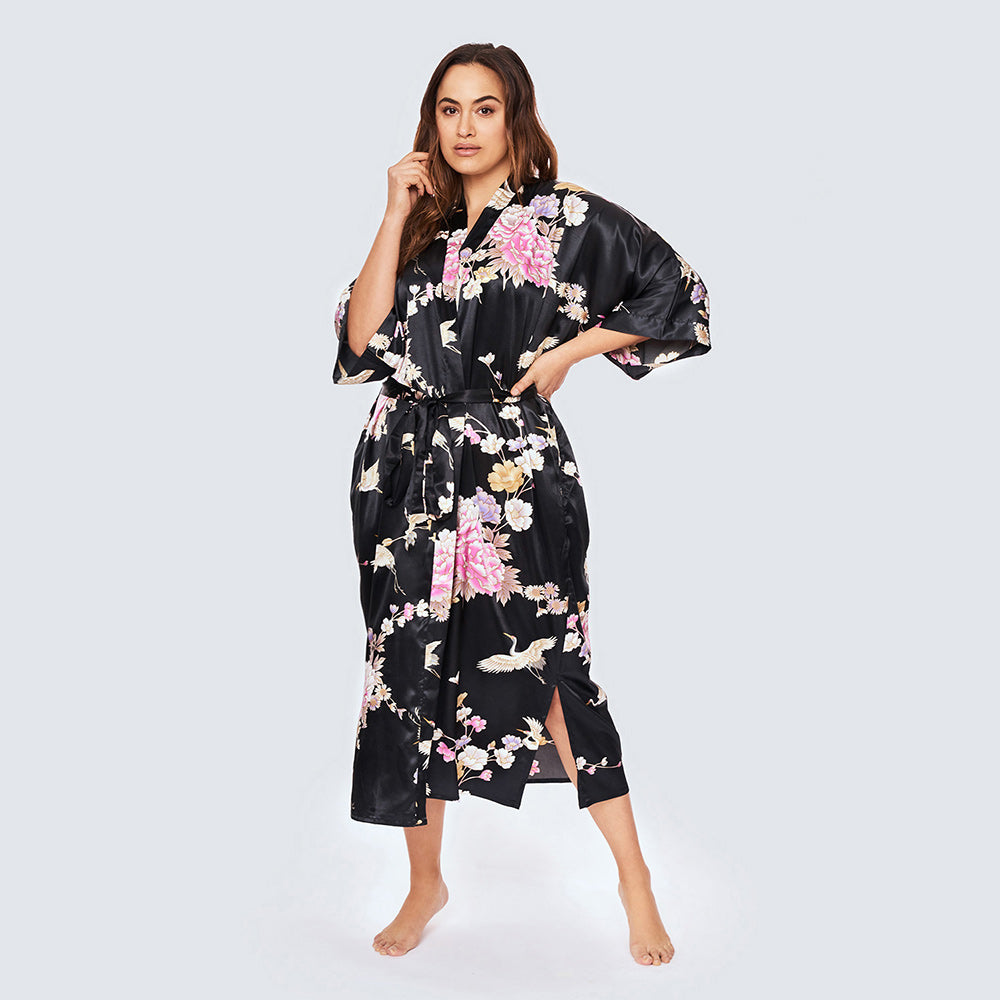 Chrysanthemum & Crane Long Kimono Robe, Plus Size – kimandono.com