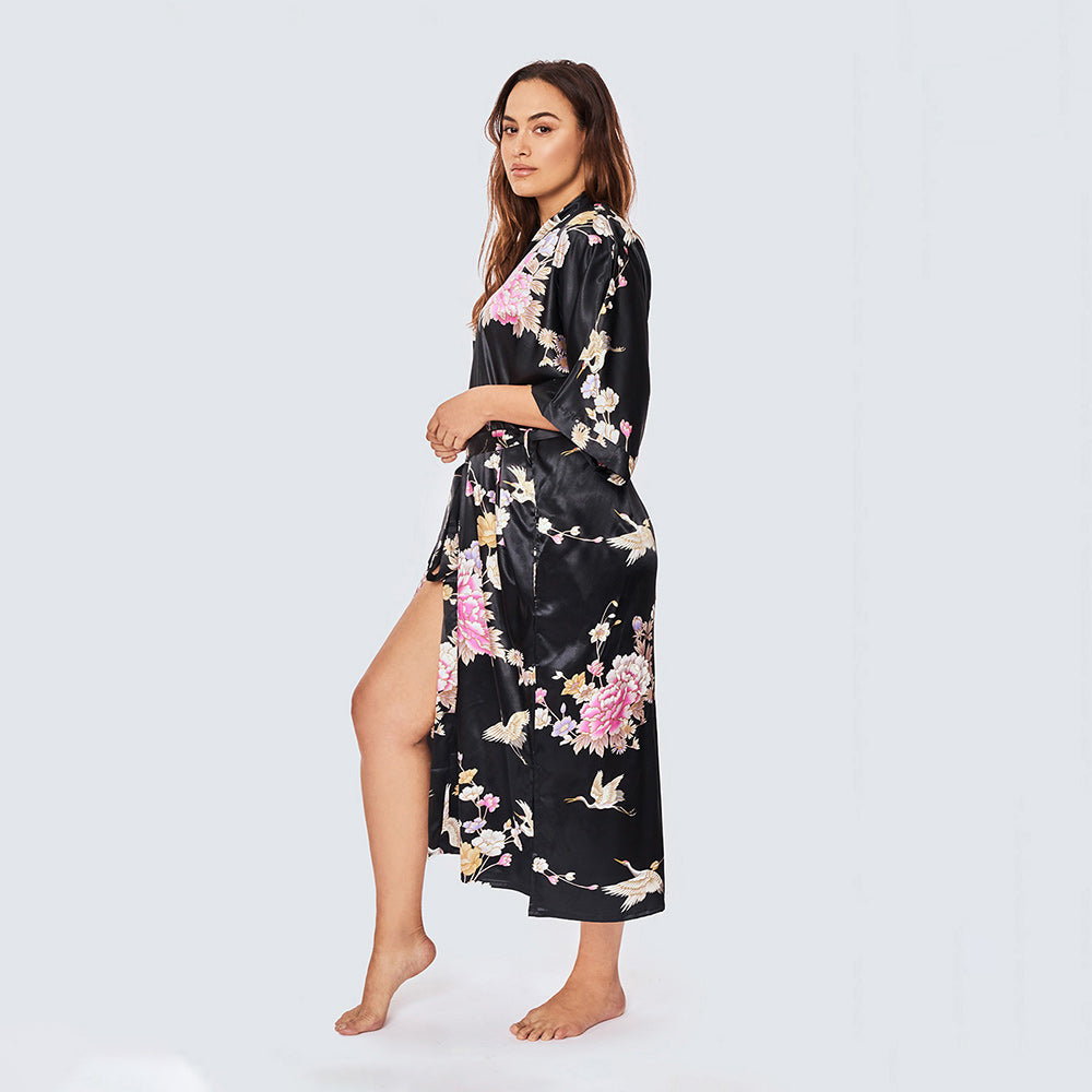Chrysanthemum & Crane Long Kimono Robe, Plus Size – kimandono.com