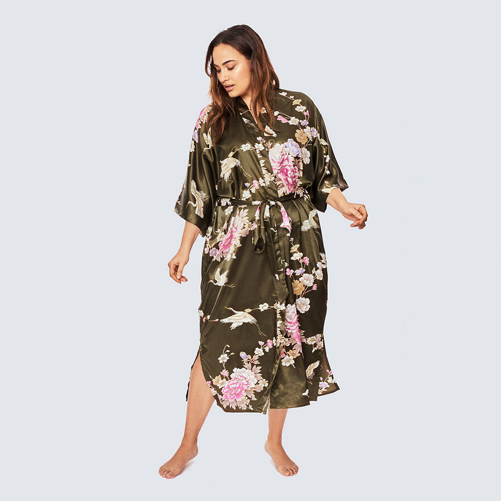 Chrysanthemum & Crane Long Kimono Robe, Plus Size – kimandono.com