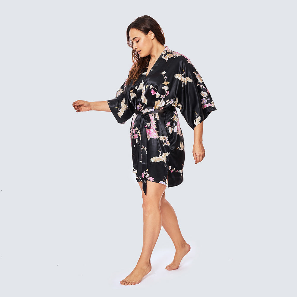 Plus Size Chrysanthemum & Crane Kimono Robe - Short – kimandono.com