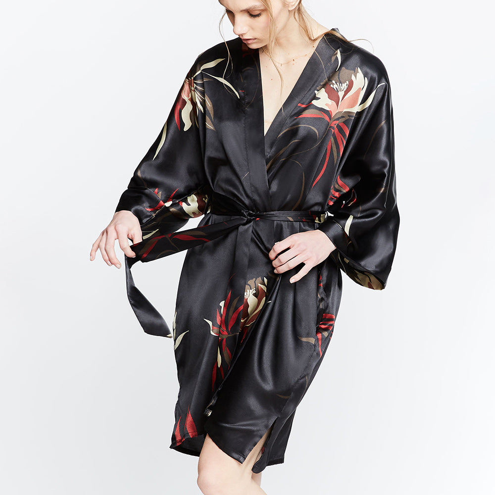Hana Satin Kimono Robe - Short | Kimono Robe with Pockets – kimandono.com