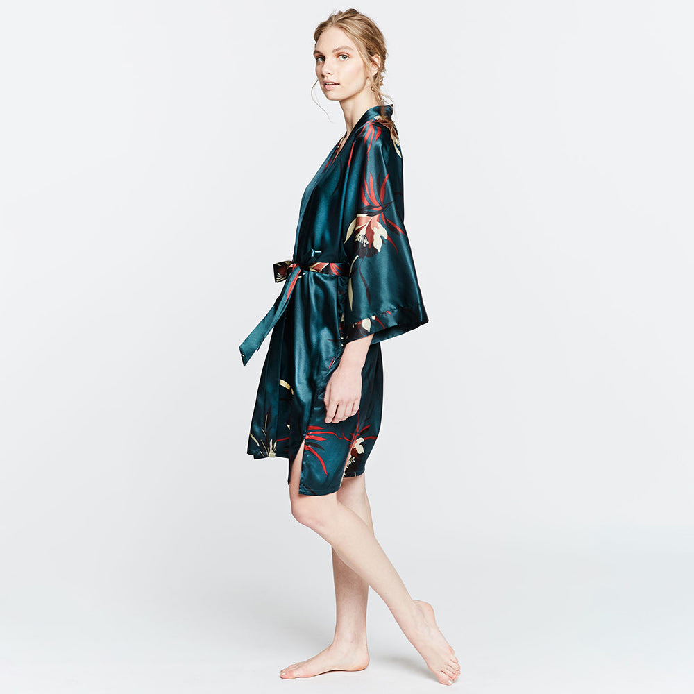 Hana Satin Kimono Robe - Short | Kimono Robe with Pockets – kimandono.com