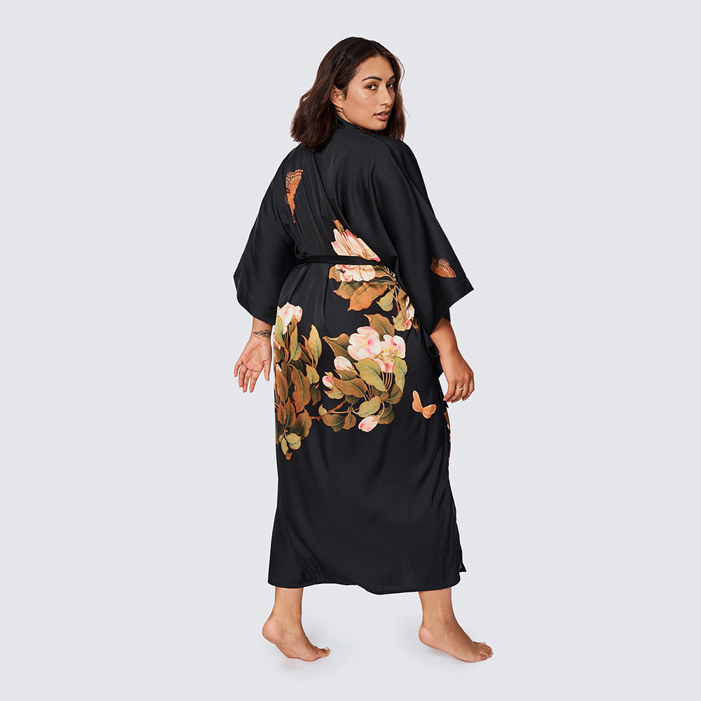 Peony & Butterfly Plus Size Floral Kimono Robe - Long – kimandono.com