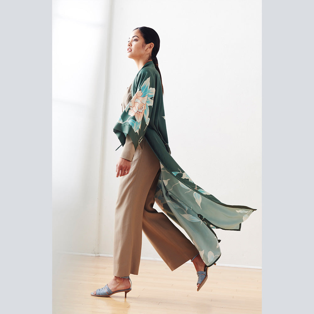 Floral Tie Waist Kimono Robe with Side Slit | KIM+ONO – kimandono.com