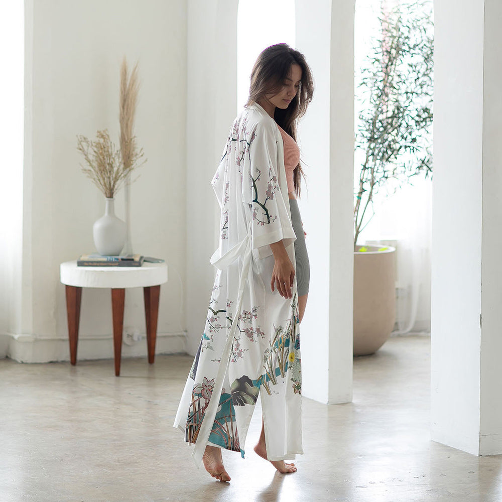 Spring Floral Kimono Robe - Long | KIM+ONO – kimandono.com