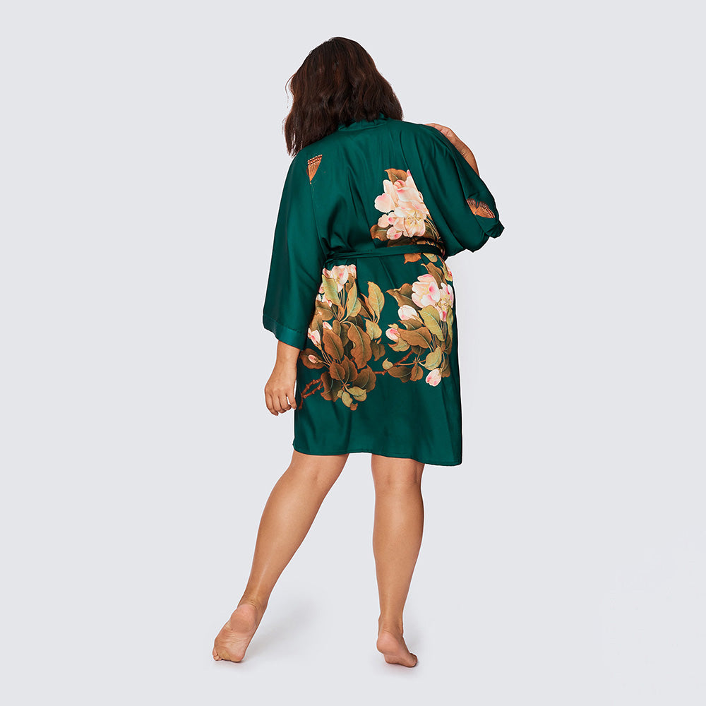 Plus Size Peony & Butterfly Kimono Robe - Short | KIM+ONO – kimandono.com