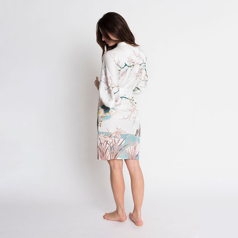 Woman's Spring Short Floral Kimono Robe | KIM+ONO – kimandono.com