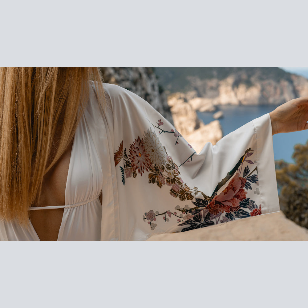 Woman's Spring Short Floral Kimono Robe | KIM+ONO – kimandono.com
