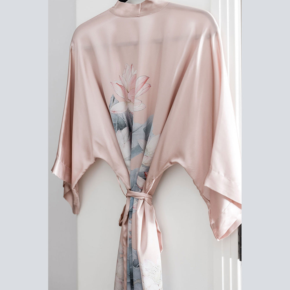 Silk Lotus Flower Kimono Robe - Long | KIM+ONO – kimandono.com
