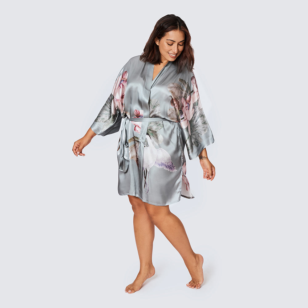 Kuren Plus Size Silk Kimono Robe - Short | KIM+ONO – kimandono.com