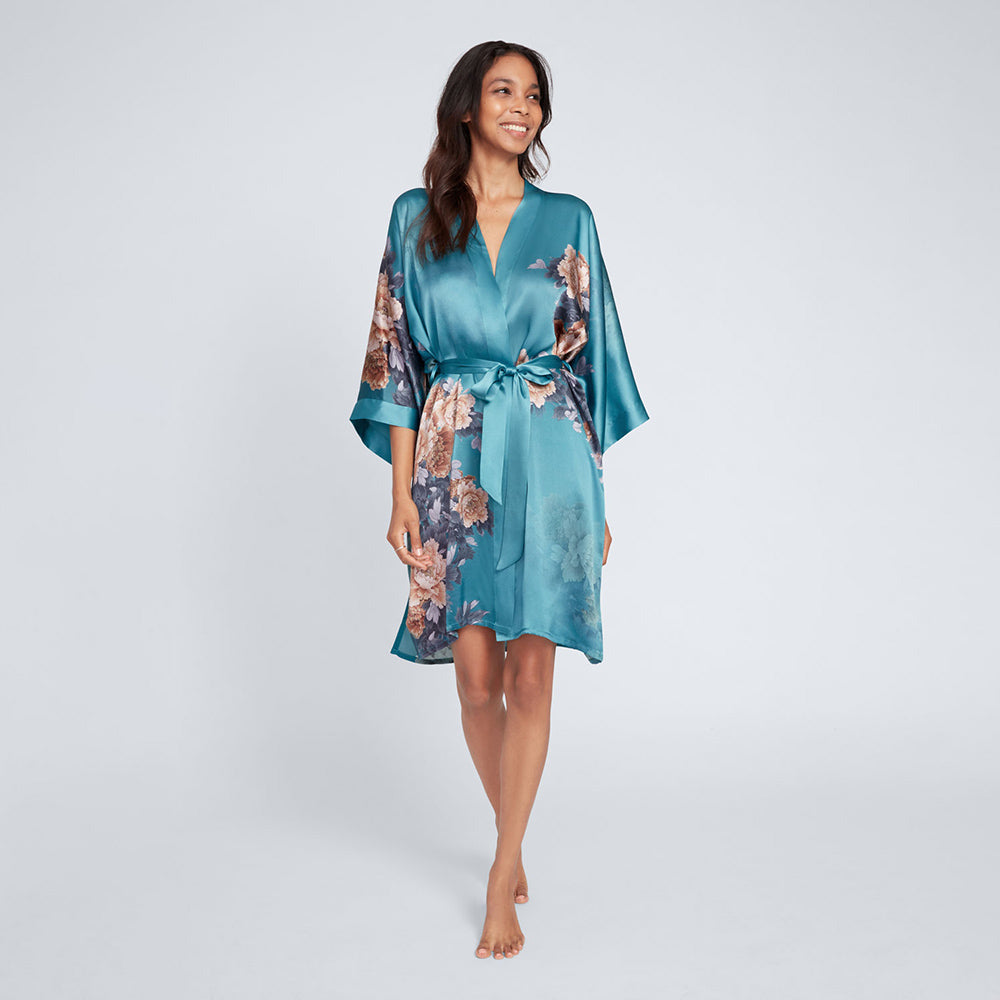 Keina Short Silk Kimono Robe | Knee Length Kimono Robe – kimandono.com