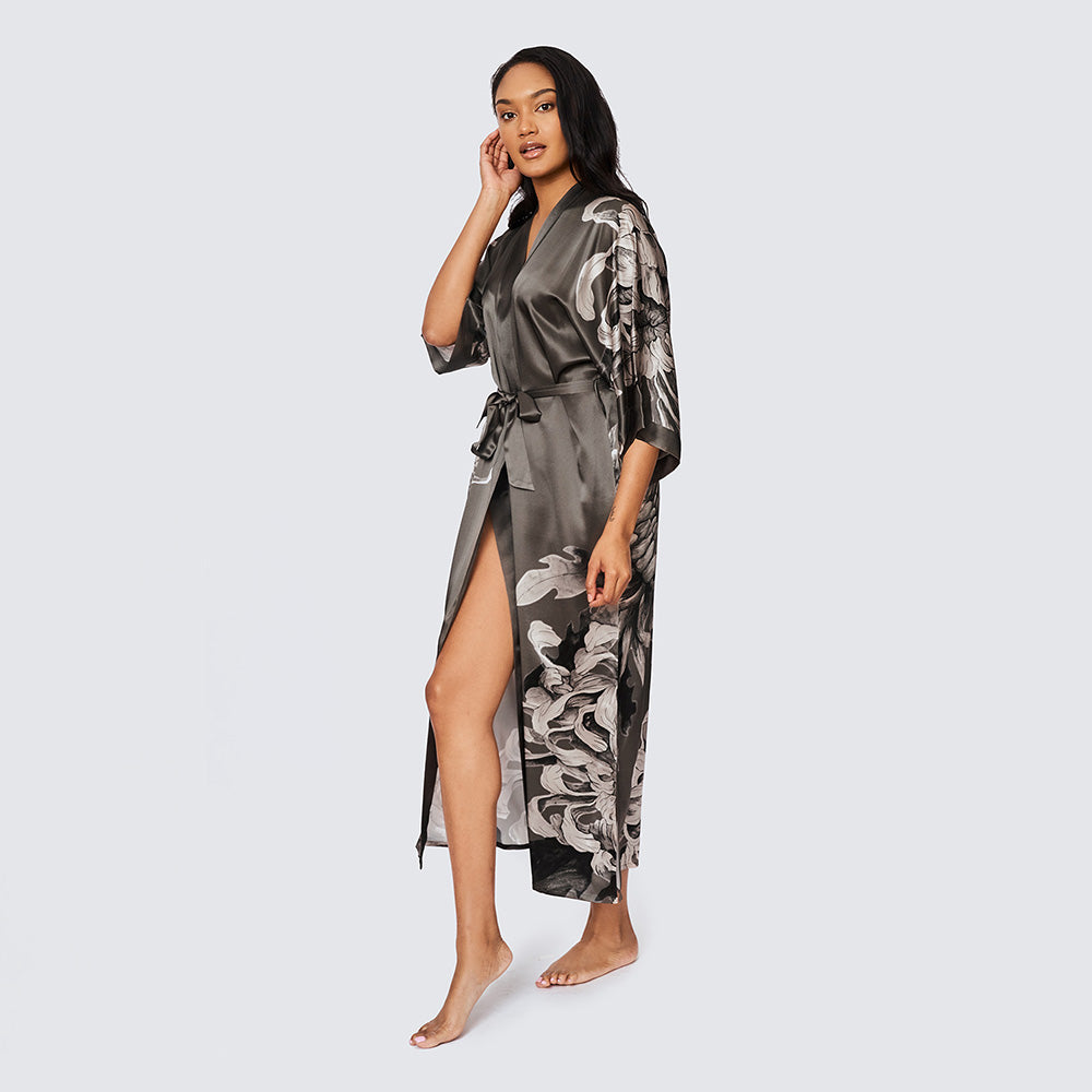 Kiku Long Washable Silk Kimono Robe | KIM+ONO