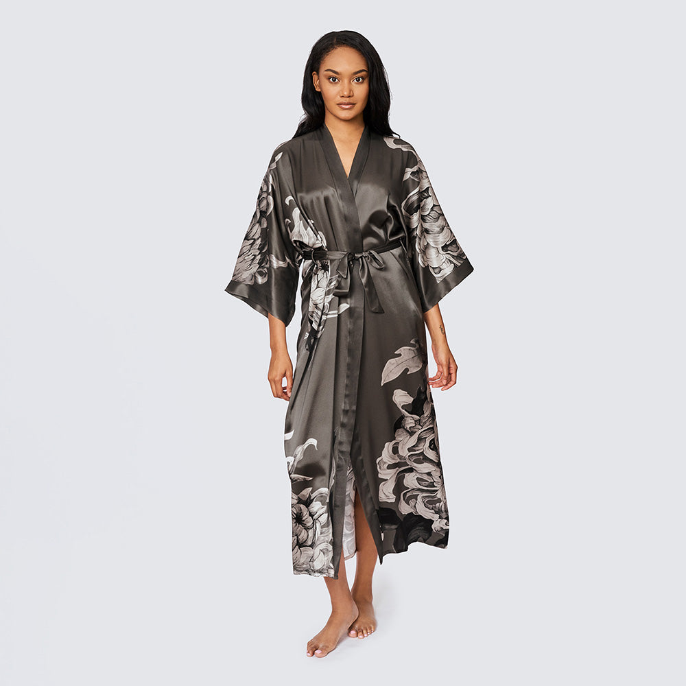 Kiku Long Washable Silk Kimono Robe | KIM+ONO
