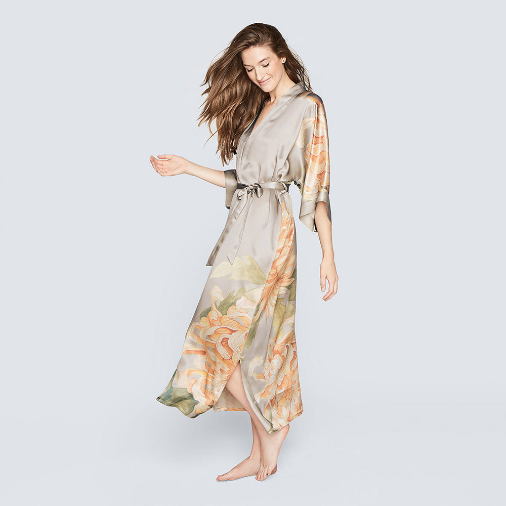 Kiku Long Washable Silk Kimono Robe | KIM+ONO