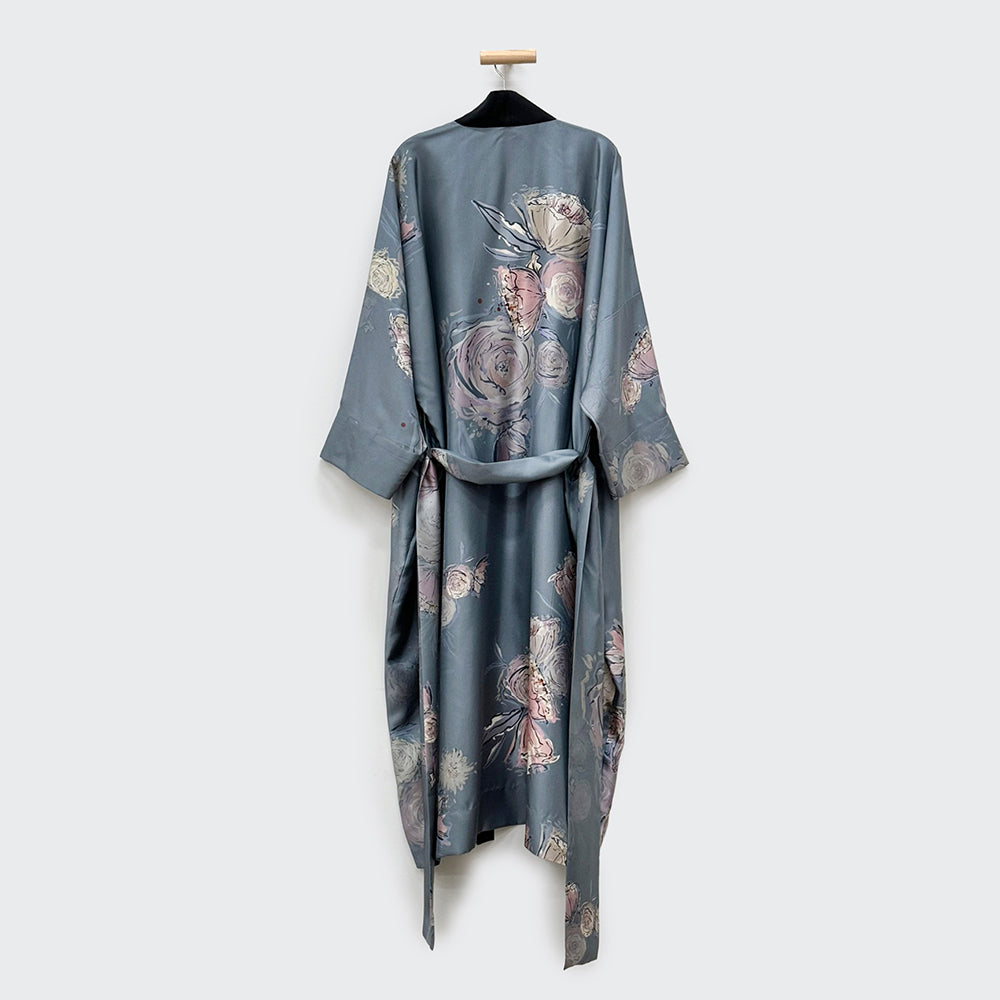 Jia Washable Silk Twill Long Lightweight Kimono Robe – kimandono.com