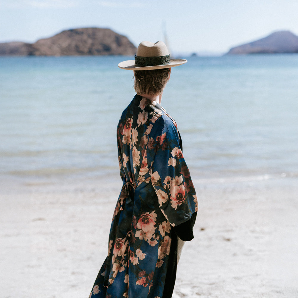 Men's Azumi Long Floral Kimono Wrap with Velvet Trim – kimandono.com