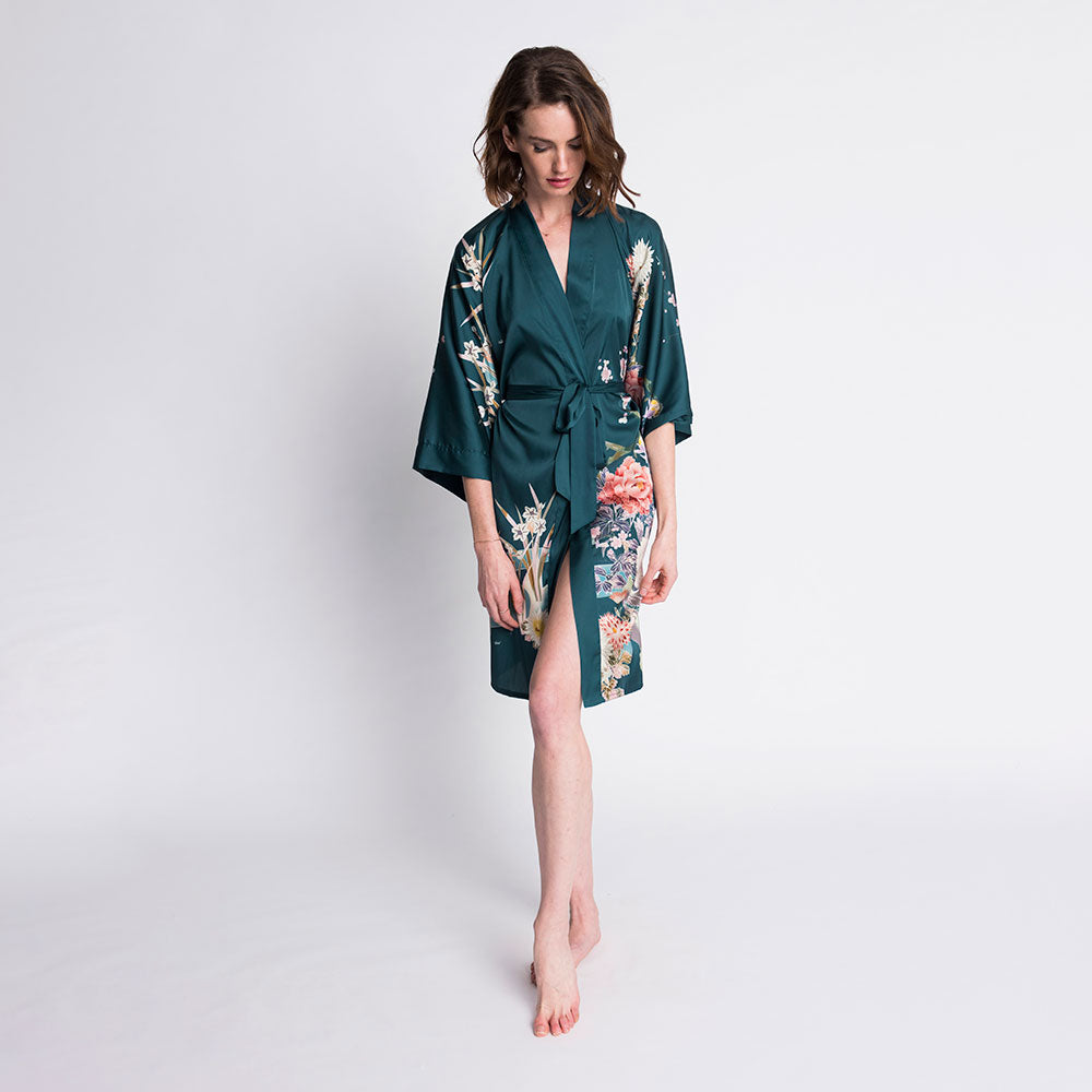 Woman's Spring Short Floral Kimono Robe | KIM+ONO – kimandono.com